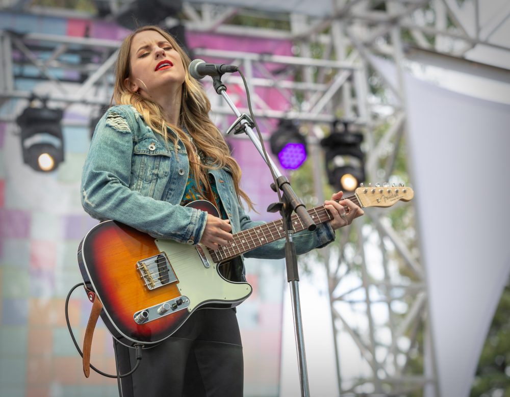 Caitlyn Smith knows the magic words on 'Starfire' | RIFF Interview