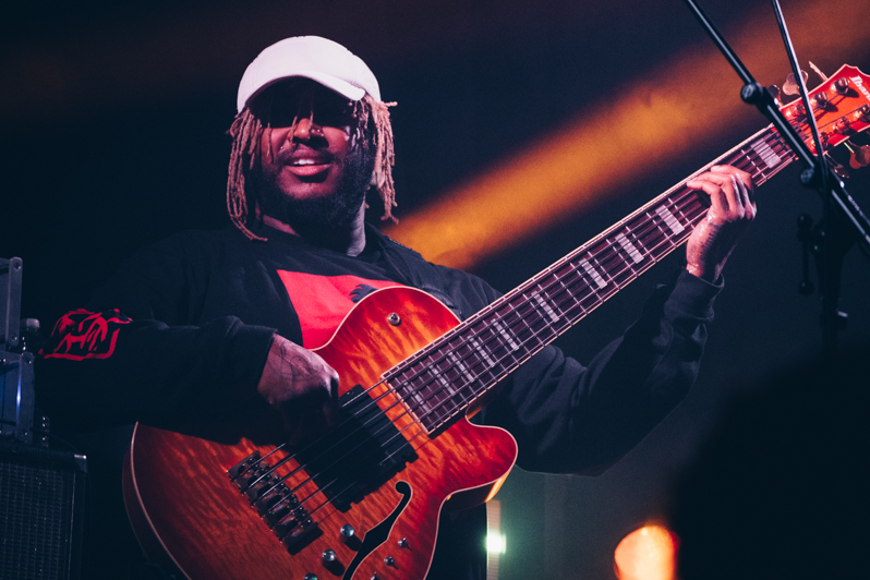 Thundercat storms SF with hard-hitting rhythm, smooth style | RIFF