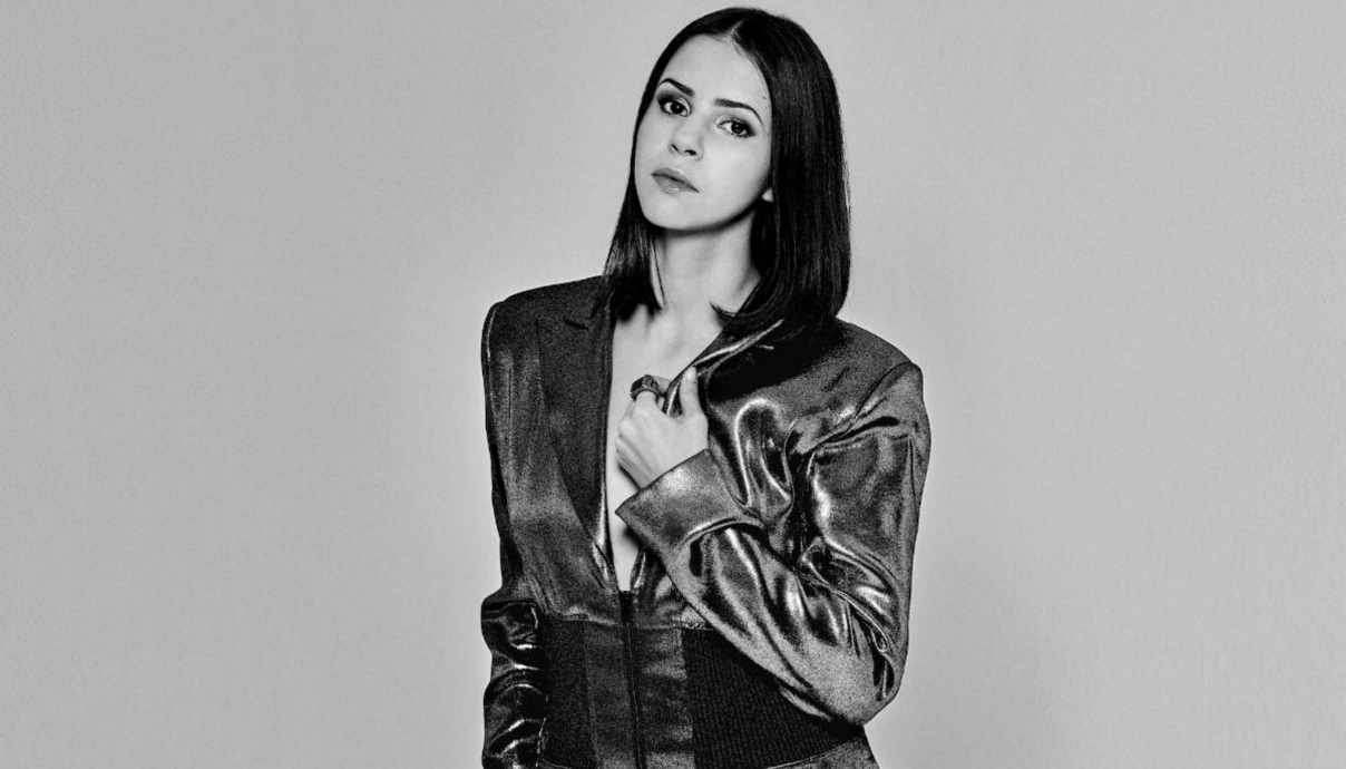 French artist Marina Kaye finds love in the time of corona | INTERVIEW