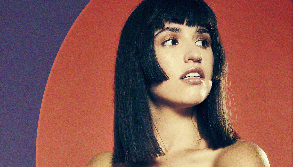 Rozzi gazes through "Orange Skies" to raise climate awareness | Interview