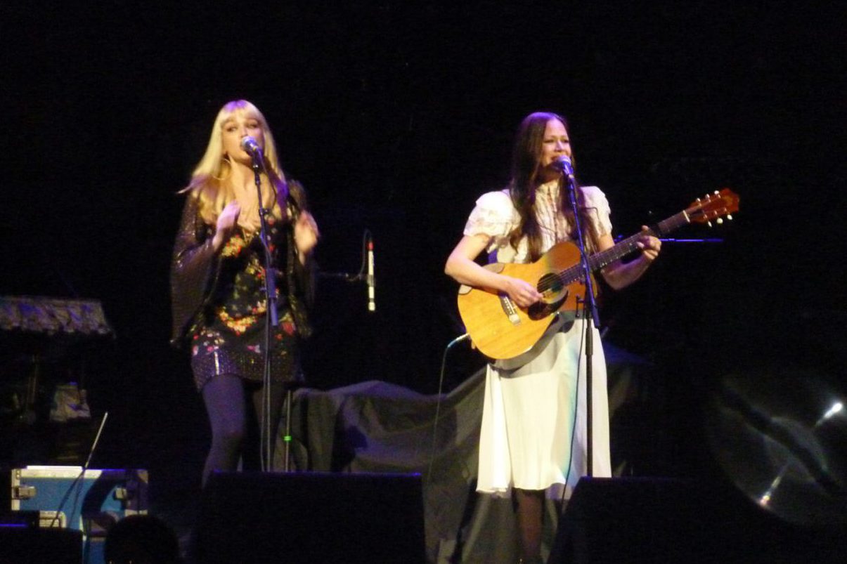 How The Pierces broke up for a day, then found international success
