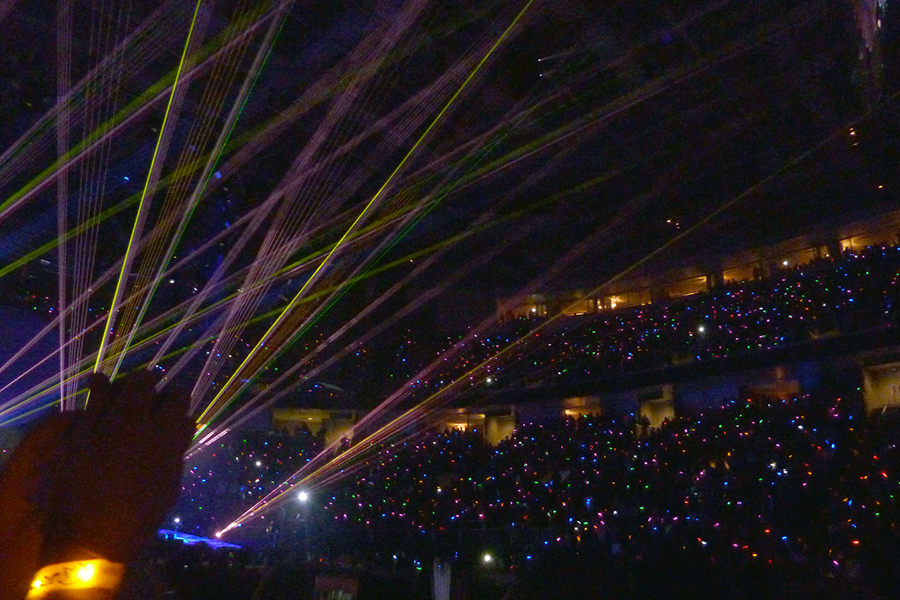 Coldplay lights up HP Pavilion in San Jose | REVIEW