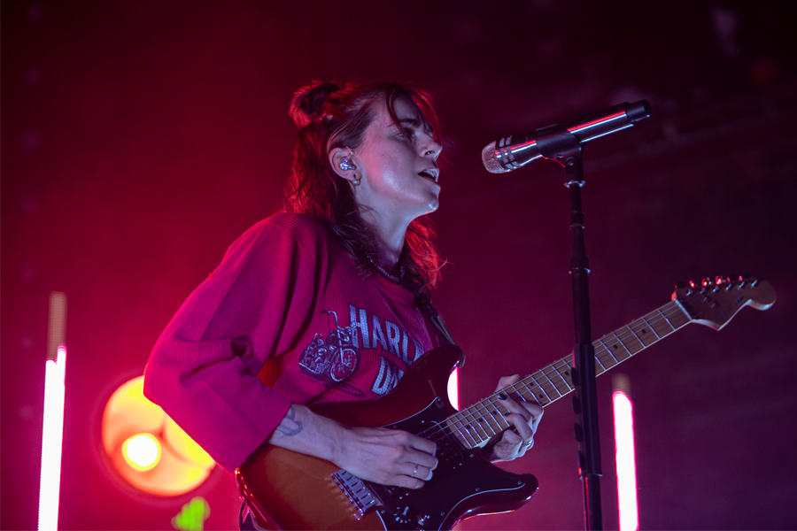 PVRIS stays golden at San Francisco show | PHOTOS