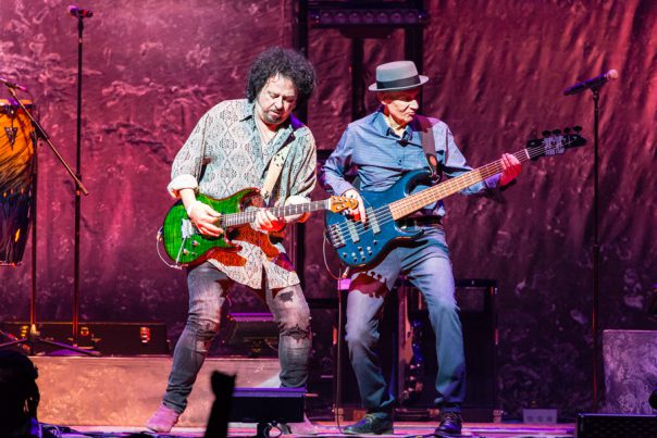 Journey and Toto bring guitar pyrotechnics to San Francisco | REVIEW