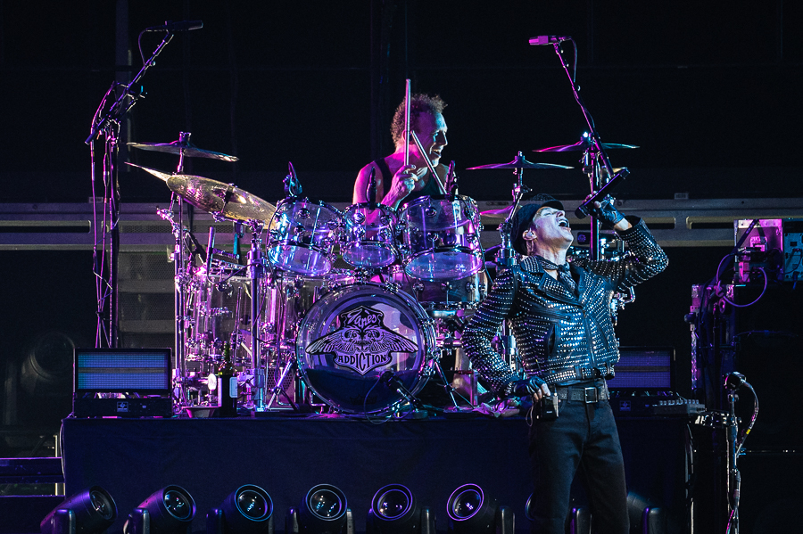 Jane's Addiction cancels rest of tour, SF show, in aftermath of on ...