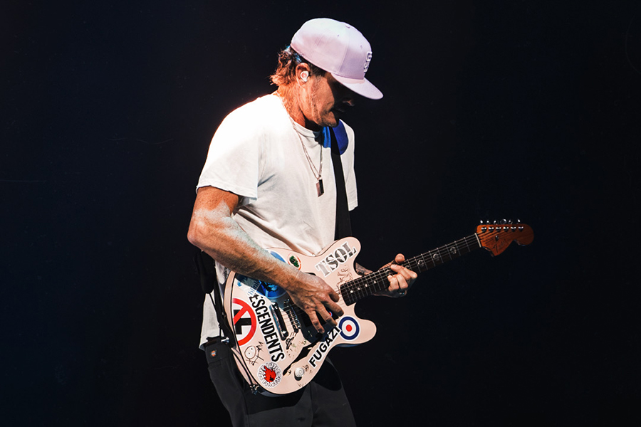 Blink-182 delivers ‘One More Time’ in San Francisco | REVIEW