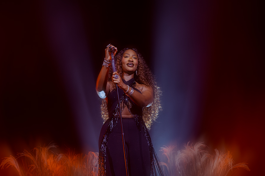 Tems shows her 'wild' side at sold-out San Francisco show | RIFF