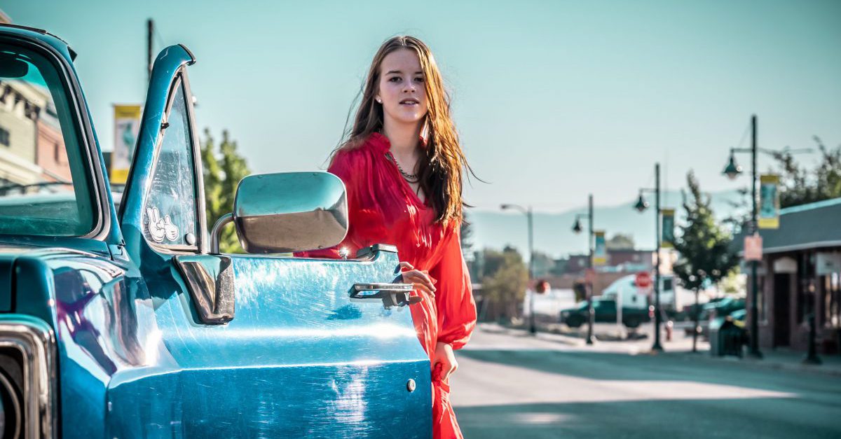 Nell Smith, Momma and The Ting Tings: Tuesday Tracks | RIFF