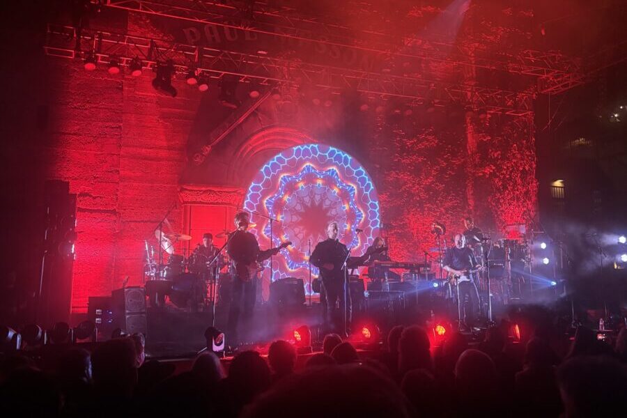 REVIEW: Brit Floyd recreates magic at Mountain Winery | RIFF Magazine