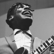 Hanson turns the clock back with 'Perennial' | ALBUM REVIEW