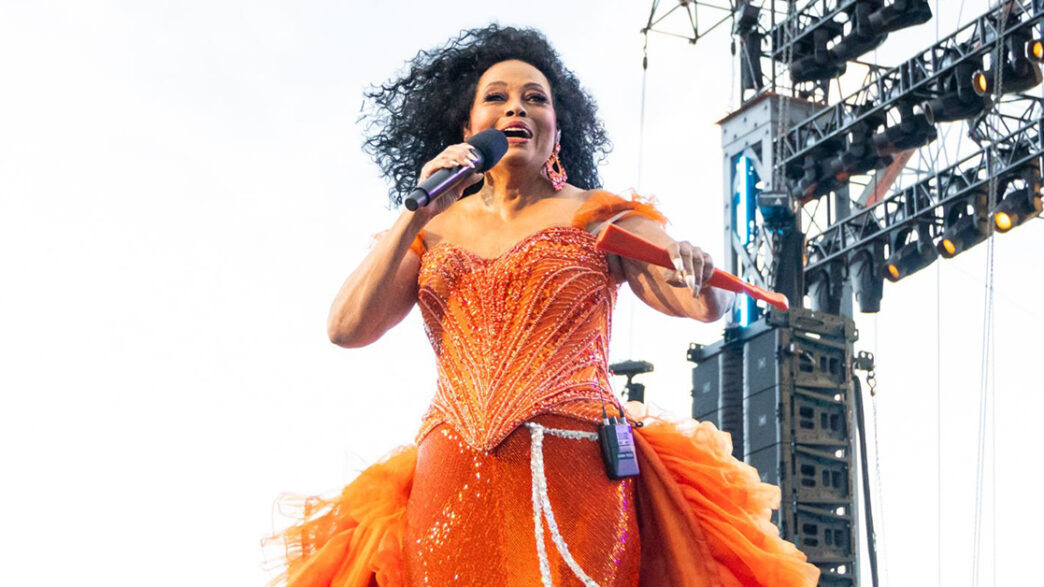 Hanson turns the clock back with 'Perennial' | ALBUM REVIEW