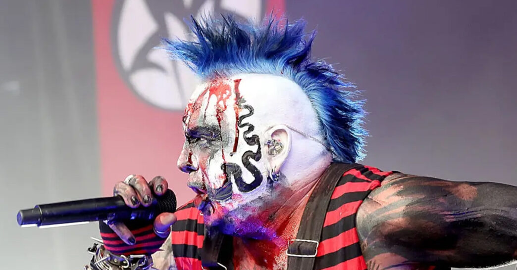 INTERVIEW: Mudvayne roars back with first songs in 16 years, more to come
