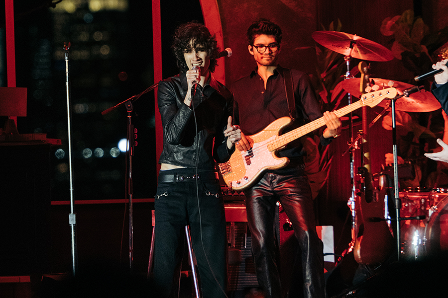 REVIEW: Sombr is electric in San Francisco | RIFF Magazine
