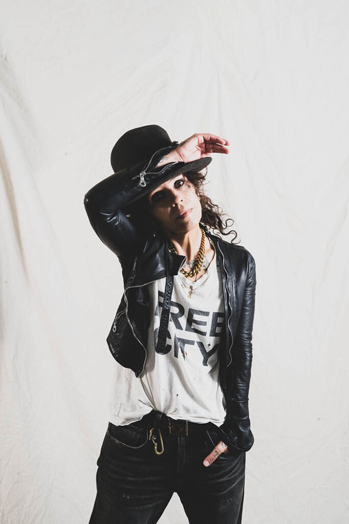 INTERVIEW: Linda Perry, 4 Non Blondes riding a wave into homecoming shows