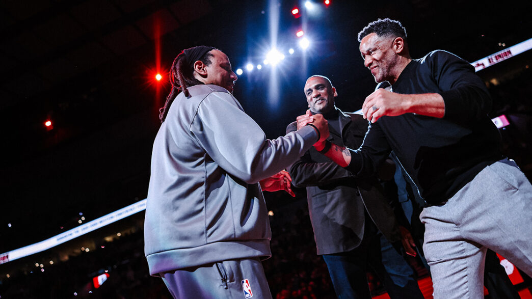 ALBUM REVIEW: Laufey enters a new period on 'A Matter of Time' | RIFF