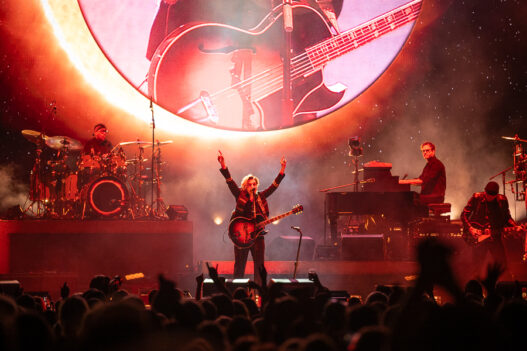 REVIEW: Brandi Carlile turns Chase Center into a confessional on SF ...
