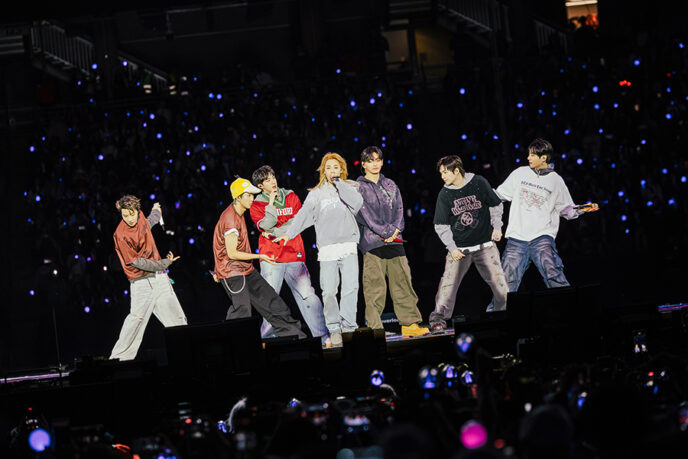 BTS returns to the Bay bigger, louder on first of three nights at ...